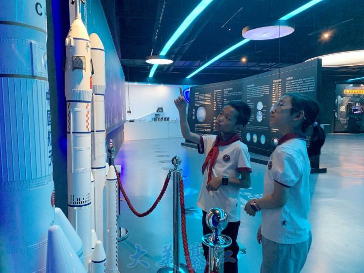 视频丨走进航天科普教育基地 零距离感受科技魅力