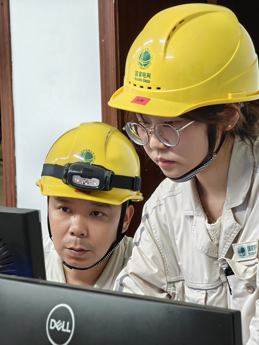 奉节：度夏供电添保障——100千伏清水变电站3号主变扩建工程正式投入使用